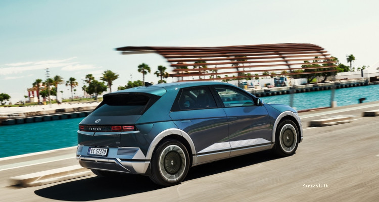 Materiali sostenibili nella Ioniq 5: Hyundai e mari sani